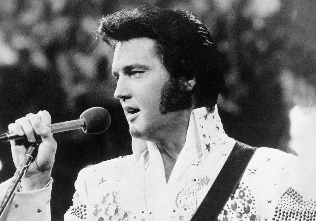 LATEST SHOCKING NEWS: At the age of 42, Elvis Presley’s final phone ...