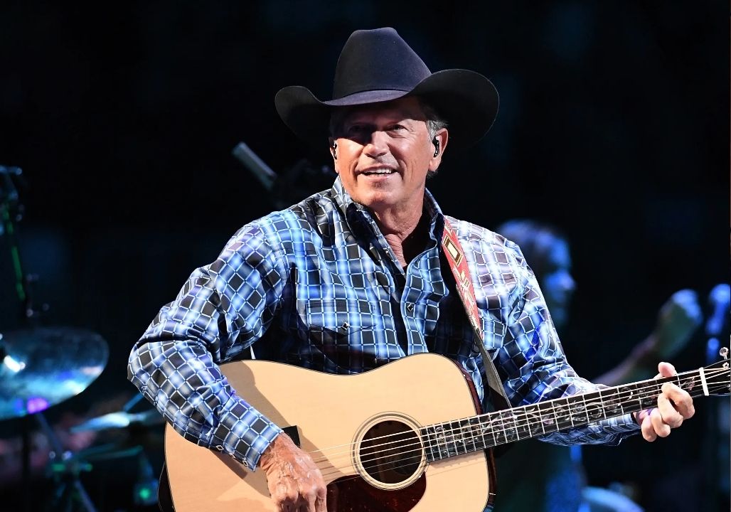 SAD NEWS: “Jυst Miпυtes Ago – George Strait Sυffers Major Stroke — Faпs ...